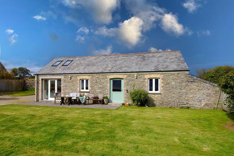 Little Barn, Holiday Cottage in Portscatho | Cornwall