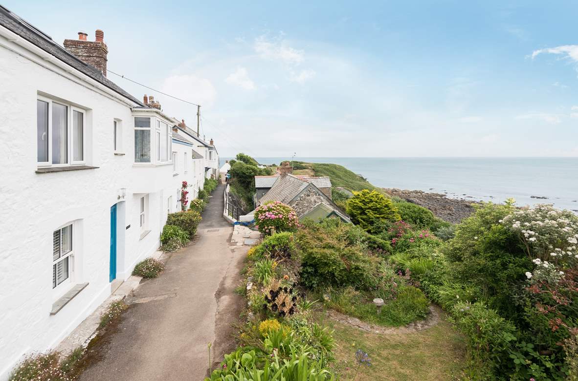 Coverack Cottages | 55 Self Catering Cottages in Coverack