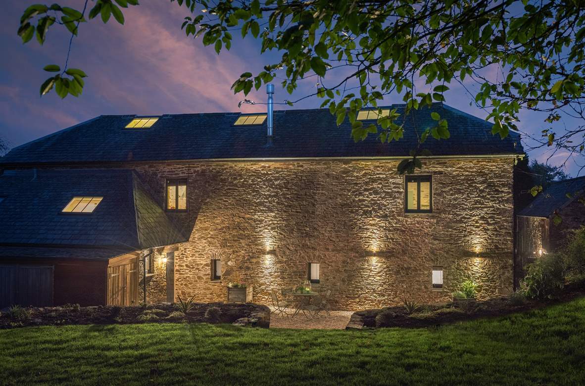 Devon Holiday Cottages with swimming pools | Holiday homes with private ...