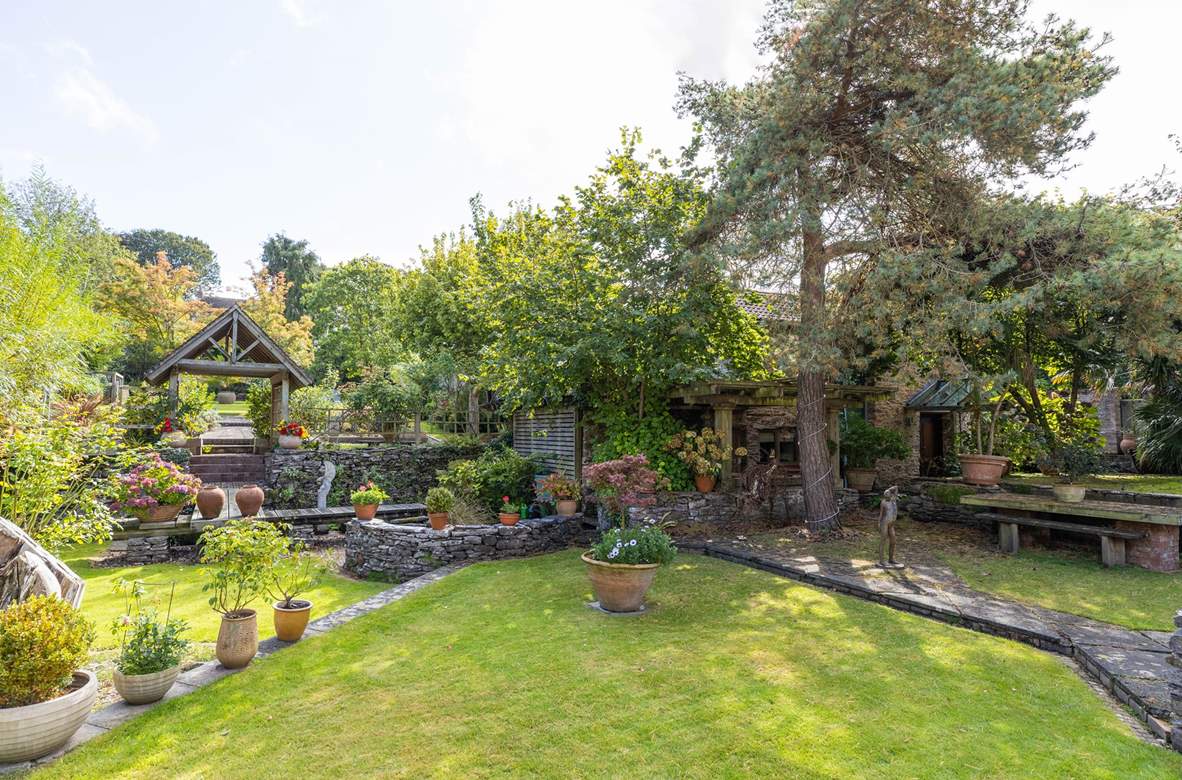 Brixham Cottages | Self Catering Holiday Cottages in Brixham