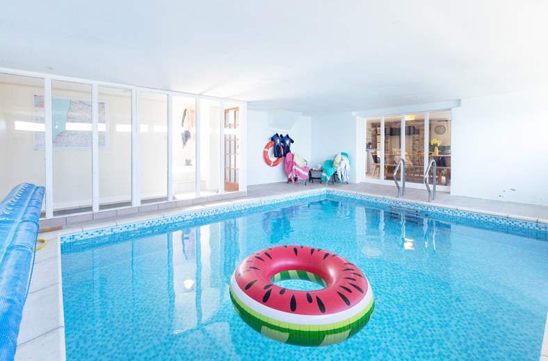 Holiday Cottages with a Swimming Pool | Classic Cottages