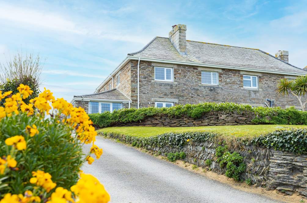 757 Holiday Cottages in Cornwall