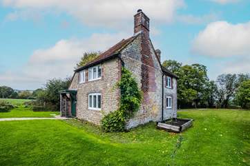 Apsley Cottage, Holiday Cottage Description - Classic Cottages