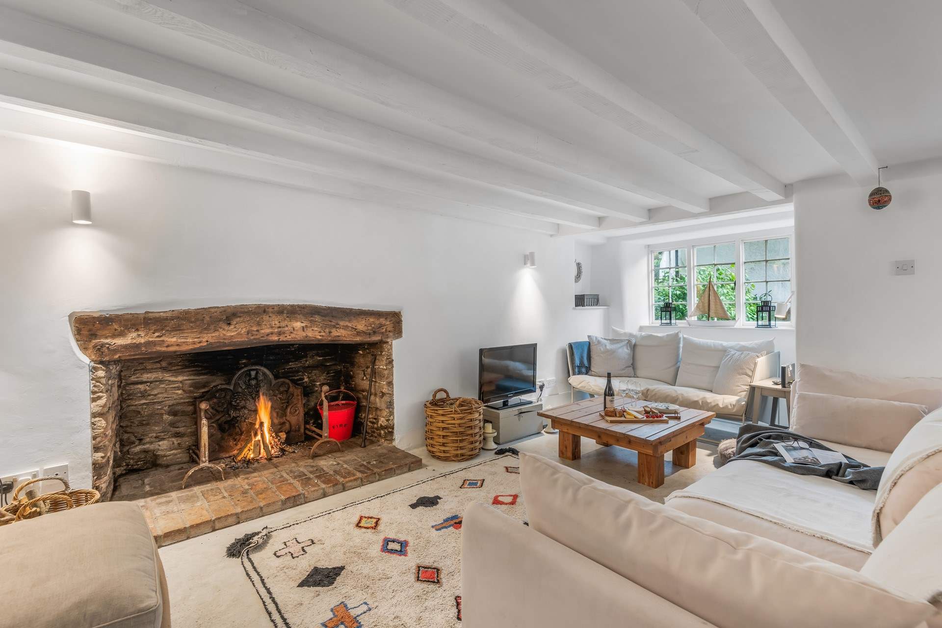 Lower Manor Farm, Holiday Cottage Description - Classic Cottages
