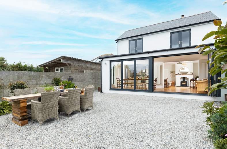 Luxury Holiday Cottages with Sea Views Cornwall | Classic Cottages