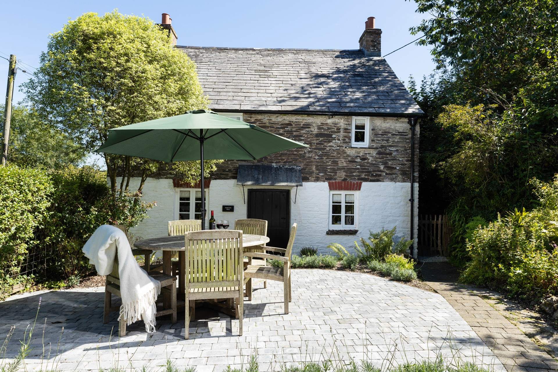 Pawton Mill Farmhouse, Holiday Cottage in Wadebridge | Cornwall