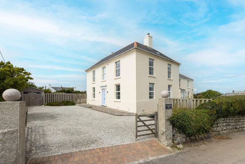 Parc Brawse House, Holiday Cottage in The Lizard | Cornwall