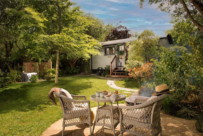 Owl's Rest, Holiday Cottage in Coverack | Cornwall