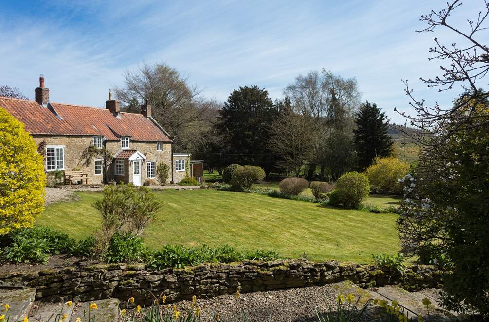 Dog Friendly Cottages | 827 Self Catering Pet Friendly Cottages