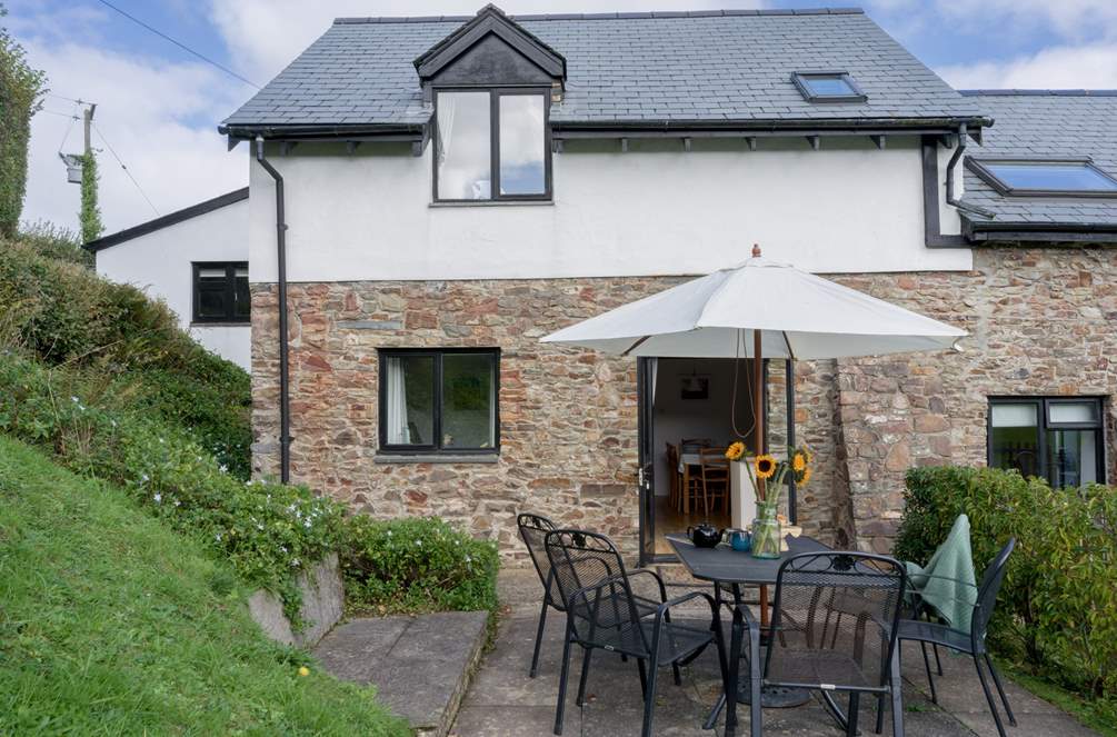 Devon Holiday Cottages with swimming pools | Holiday homes with private ...