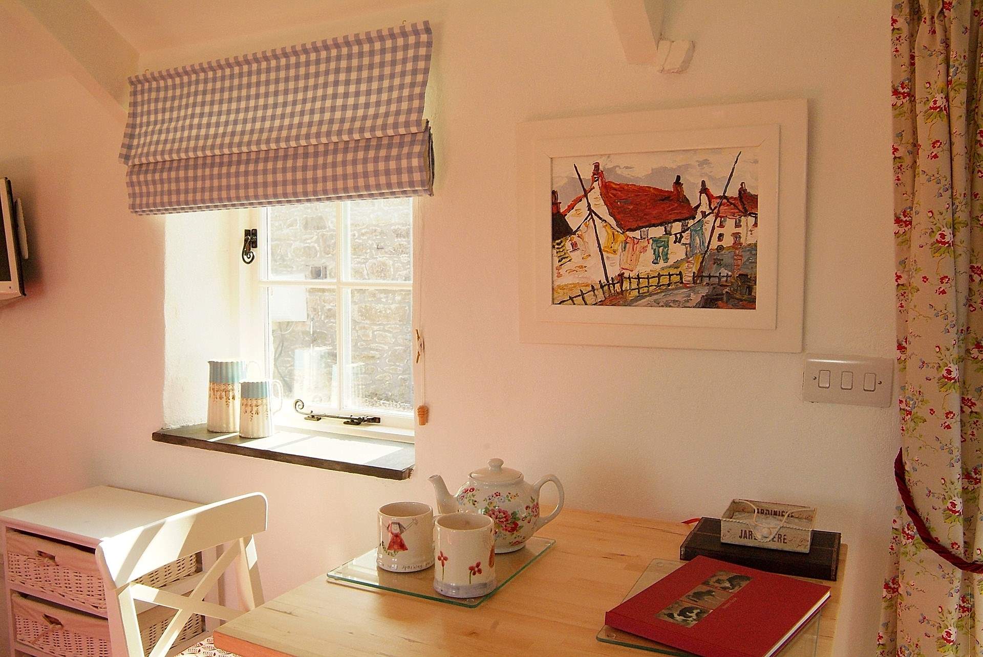 The Snug, Holiday Cottage Description - Classic Cottages