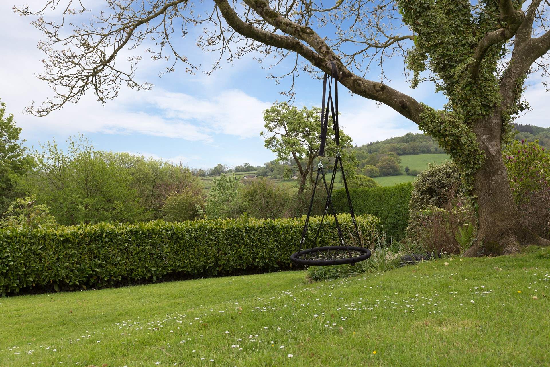 Champerty, Holiday Cottage Description - Classic Cottages